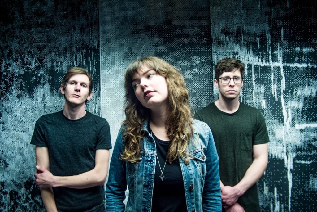 Premiere Video: MOIRA – “Blacking Out (feat. TINO)” – The Fire Note