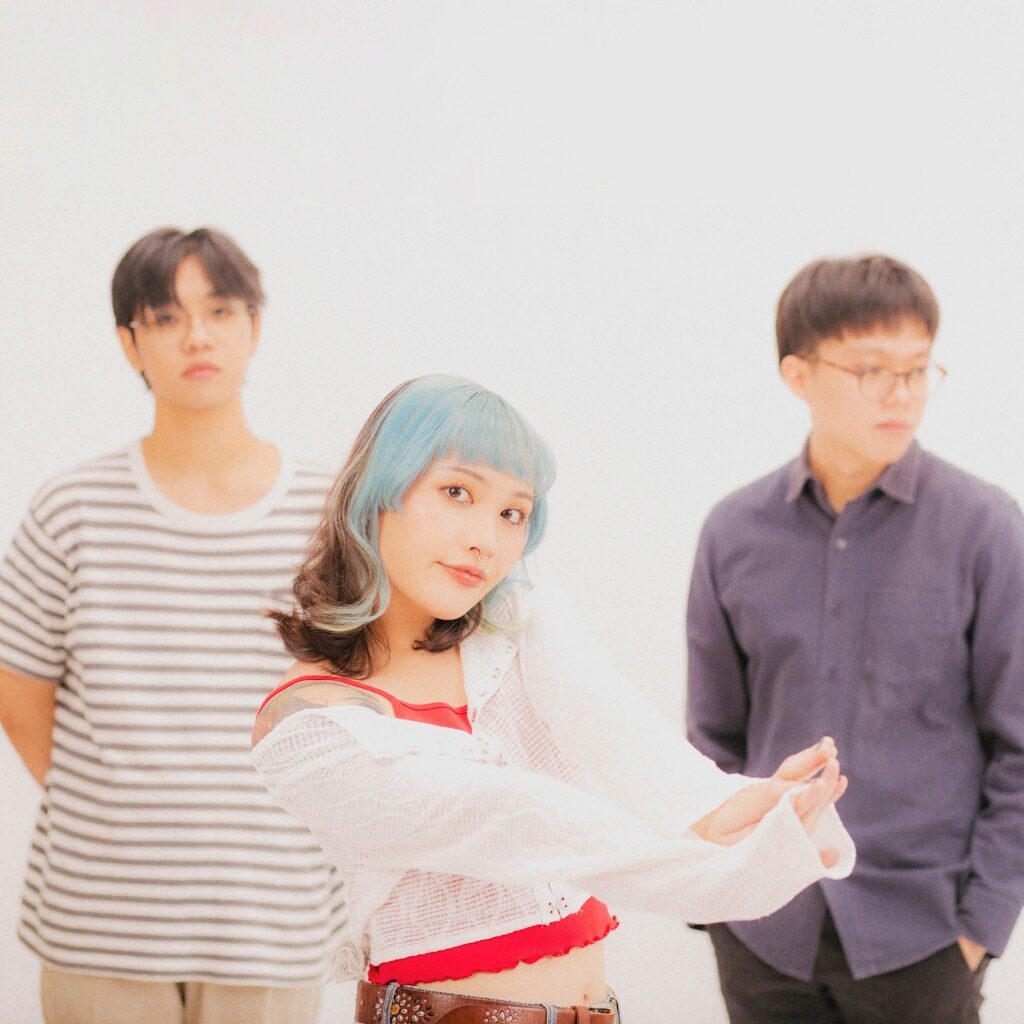 Sobs – “Air Guitar” [Video] – The Fire Note