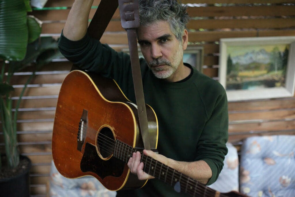 Hayden – “On A Beach (Feat. Feist)” [Video] – The Fire Note