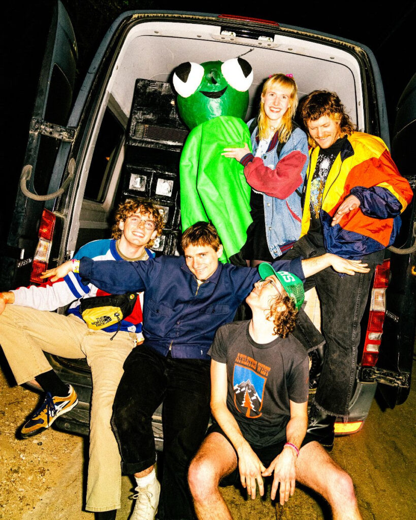 Snõõper – “Pod” [Video] – The Fire Note