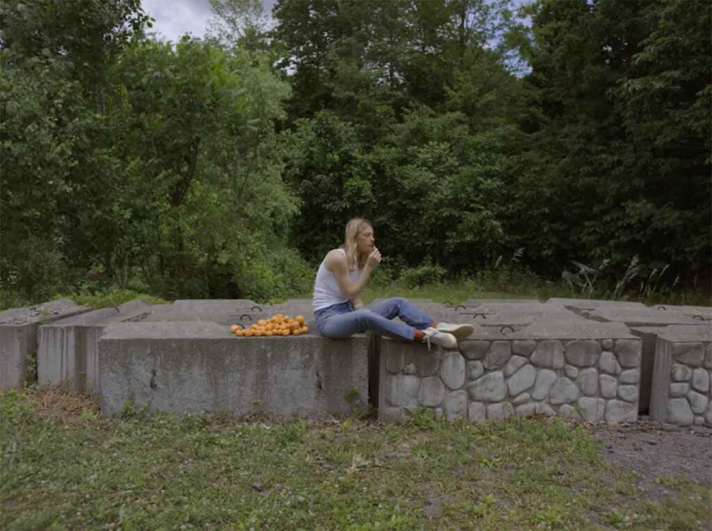 Indigo Sparke – “In The Garden” [Video] – The Fire Note