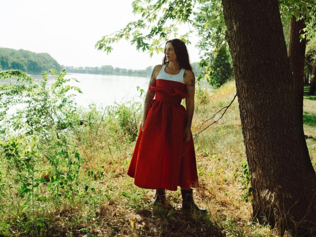 Waxahatchee – “Right Back to It” (feat. MJ Lenderman) [Video] – The ...